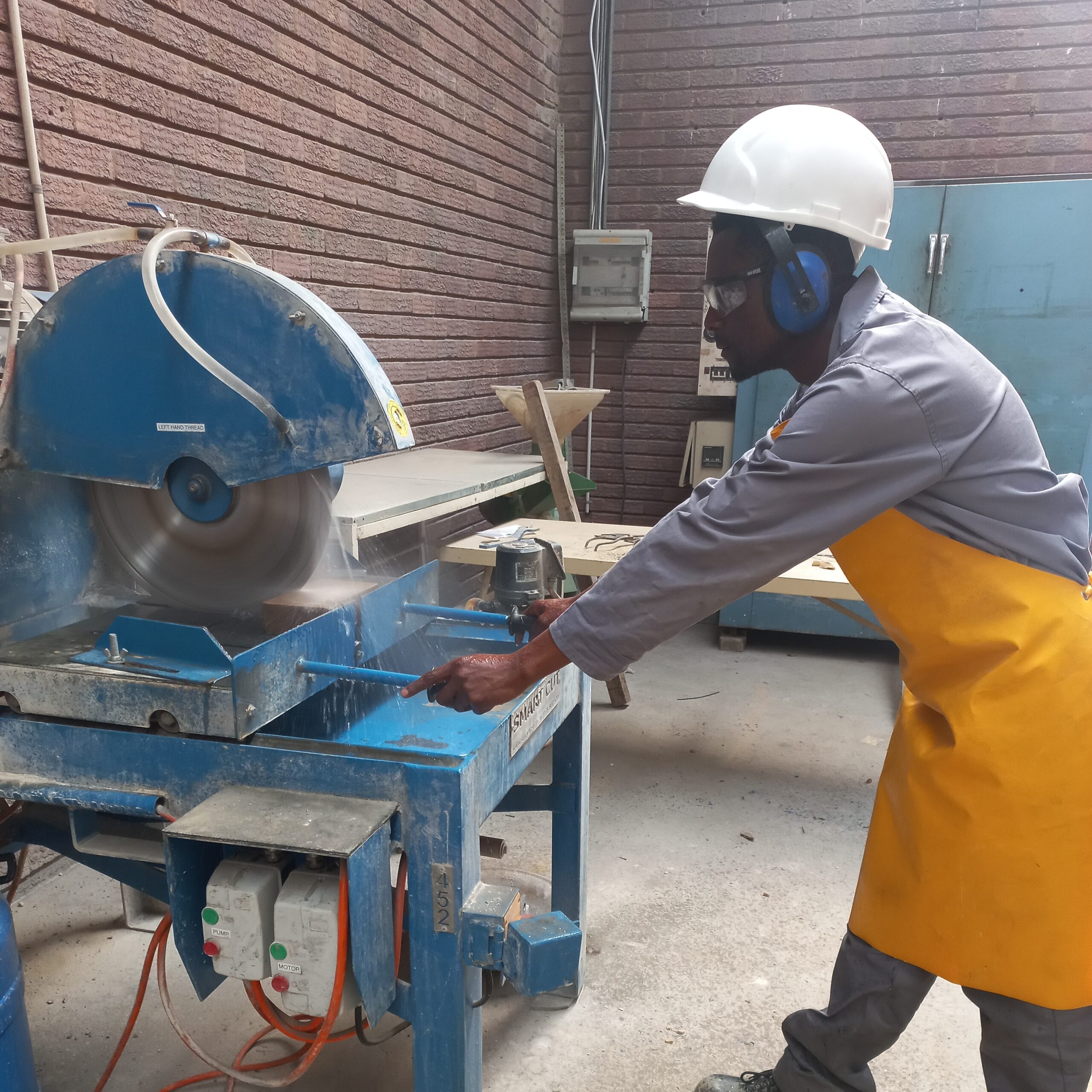 Refractory Services - Cermalab